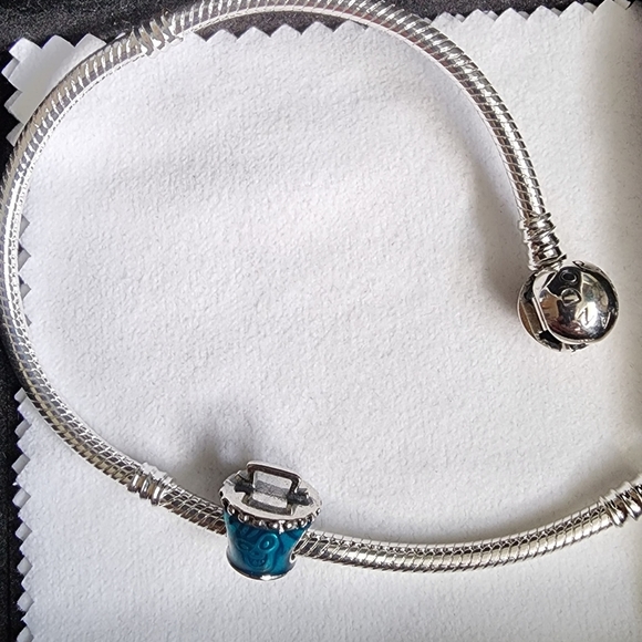 Jewelry | New Pandora Disney The Haunted Mansion Hatbox Ghost Double ...